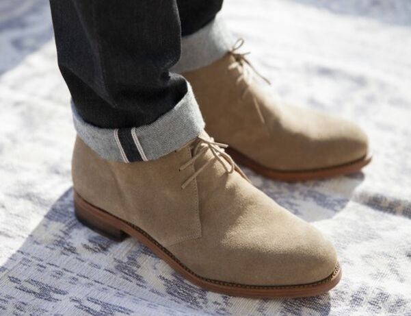 Da lộn là gì? Một vài mẹo nhỏ kiểm tra và bảo quản da lộn | Metagent